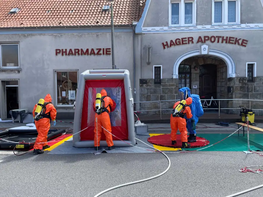 Zyankali-Unfall in Hage: Apotheker zieht vor Oldenburger ...
