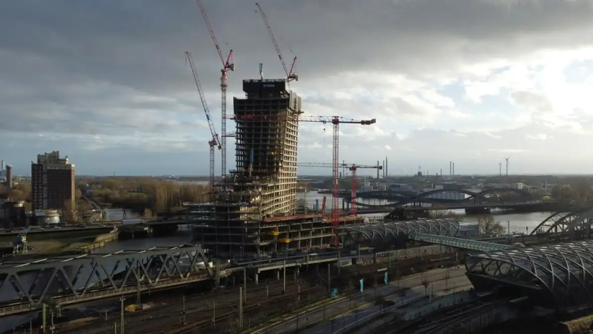 Hamburg: Elbtower Immobilien GmbH & Co. KG soll Insolvenz angemeldet haben