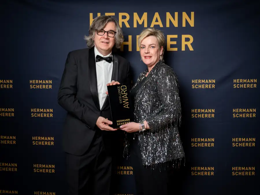 Schortenserin gewinnt internationalen Speaker Slam