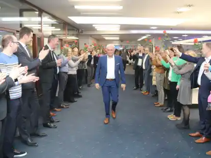 Volksbank Oldenburg-Land Delmenhorst verabschiedet Vorstand Peter ...