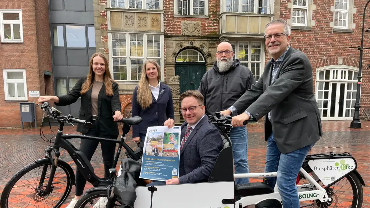Fahrradtag in Jever: Dutzende Aussteller, Testfahrten und Showprogramm ...