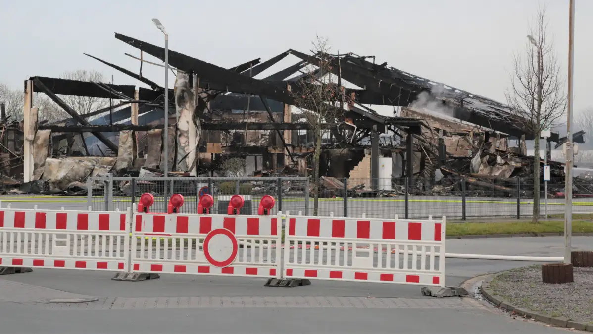 „Twister Dance“ in Sande: Abrissarbeiten beginnen