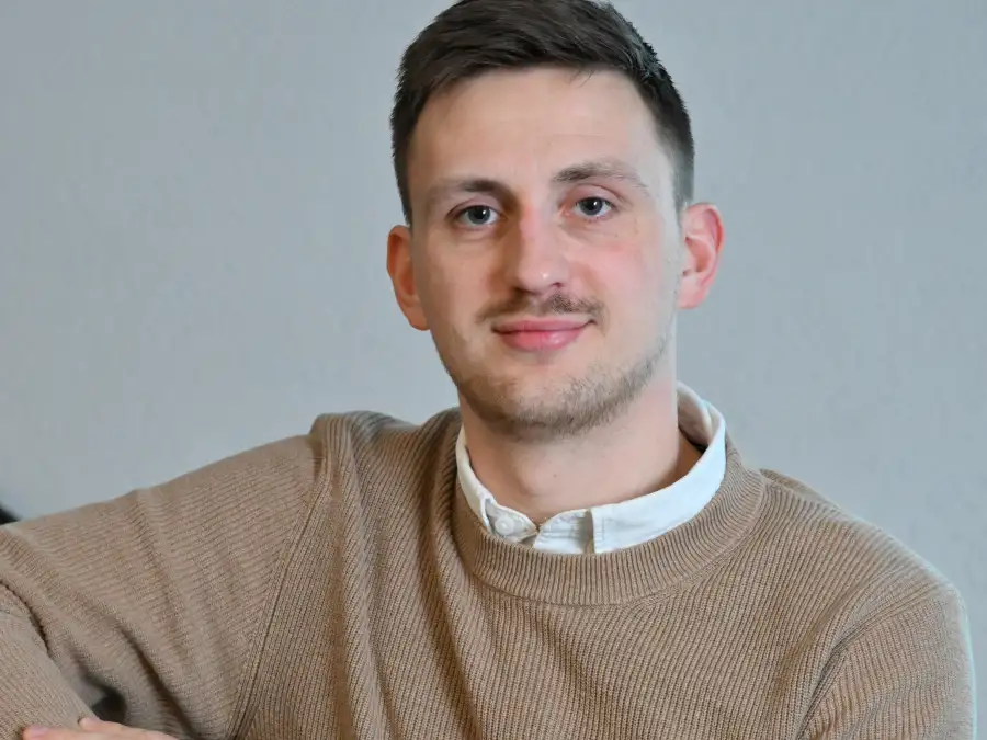Porträt Frisia-Fußballer Brian Bruno Behrens