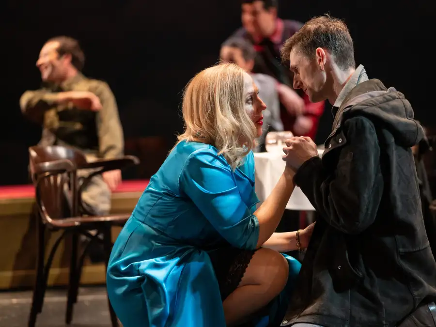 Die Premiere von „Das Spiel ist aus“ ist das letzte Theaterstück des ...