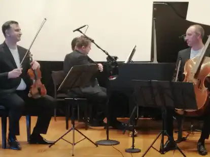 Ukrainische Musiker setzen in VHS kammermusikalisches Zeichen für ihre Heimat