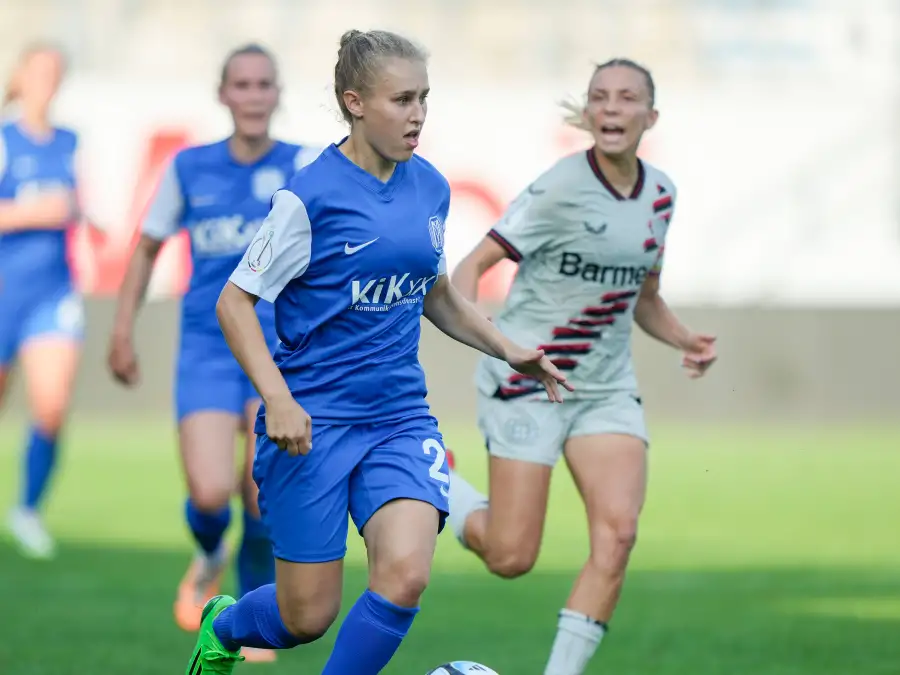 SV Meppen im Aufstiegskampf: Laura Bröring und Ana-Carolin Hoffmann ...