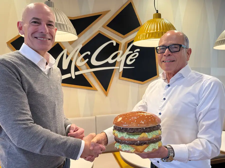 Oldenburger McDonald’s-Chef hört auf – Albertus van den Bergh war 48 Jahre bei McDonald’s – Timo ...