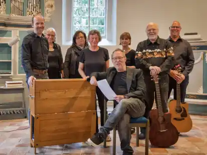 Ensemble Wortklang tritt in der Ev.-ref. Kirche Jennelt auf