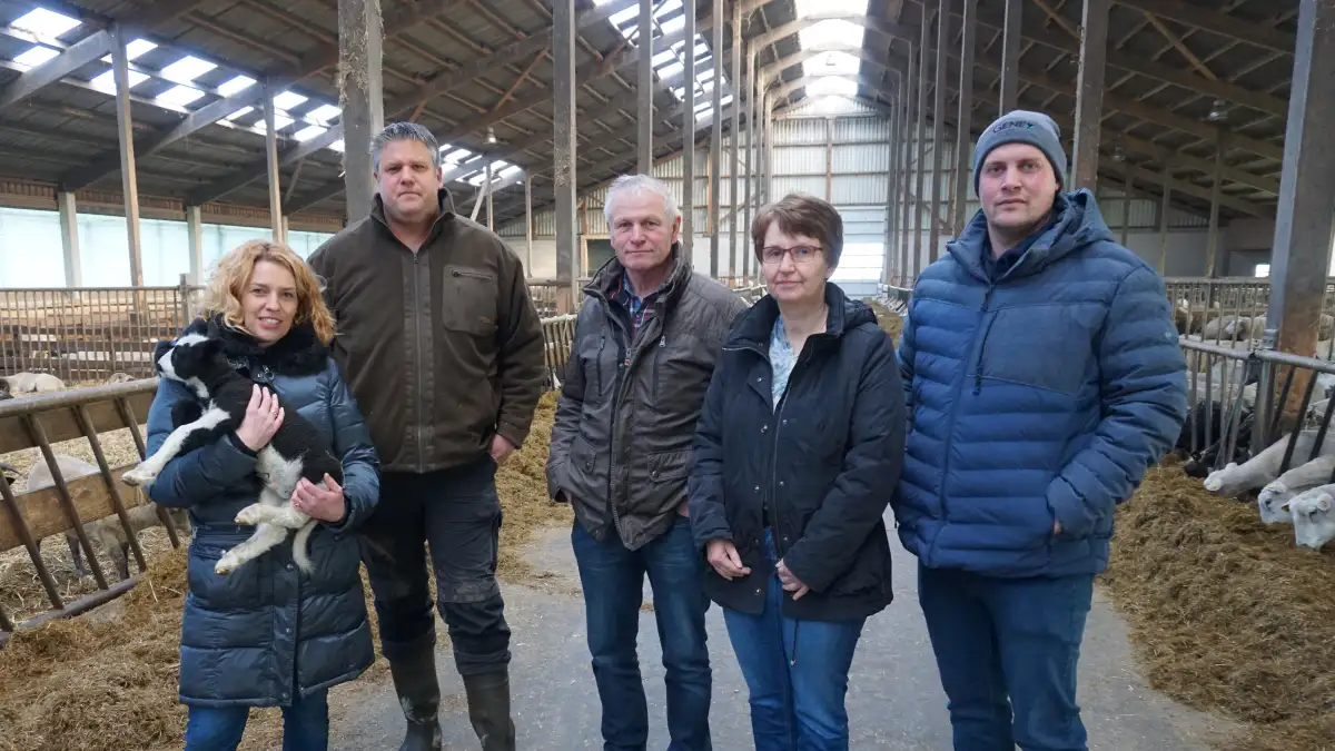 Schäfer Kurt Metzner aus Bockhorn zum Wolf – Schafe kehren zurück auf ...