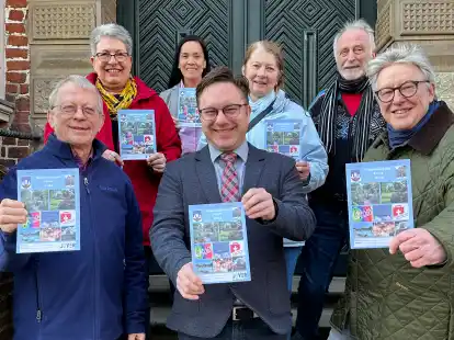 Abwechslungsreiches Programm in Jever: Neuer Seniorenpass 2024 ...