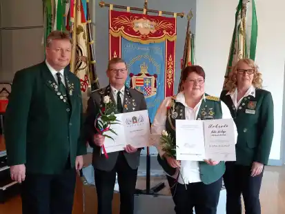 SV Reitland: Joachim Marburg bekommt Goldene Verdienstnadel des DSB