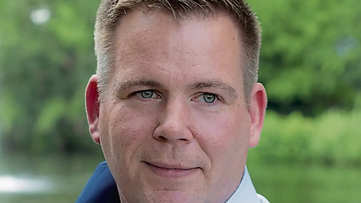 Norden: Ratsmitglied will Bürgermeister Florian Eiben (SPD) des Amtes ...