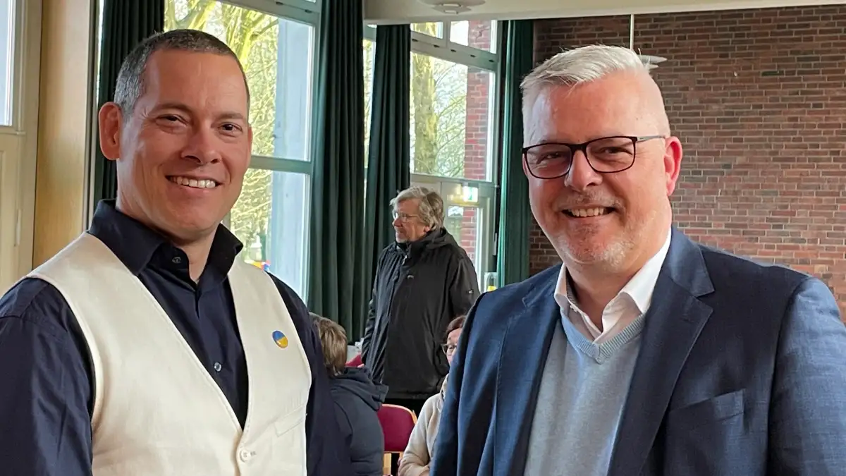 Das Auswärtige Amt zu Besuch in Sande: Referatsleiter Mirko Kruppa im ...