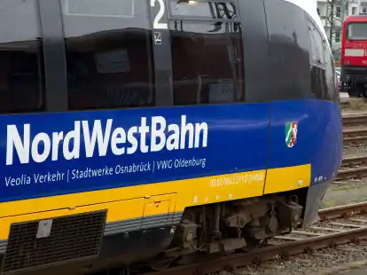 Bahnstrecke zwischen Oldenburg und Wilhelmshaven: Nordwestbahn streicht ...