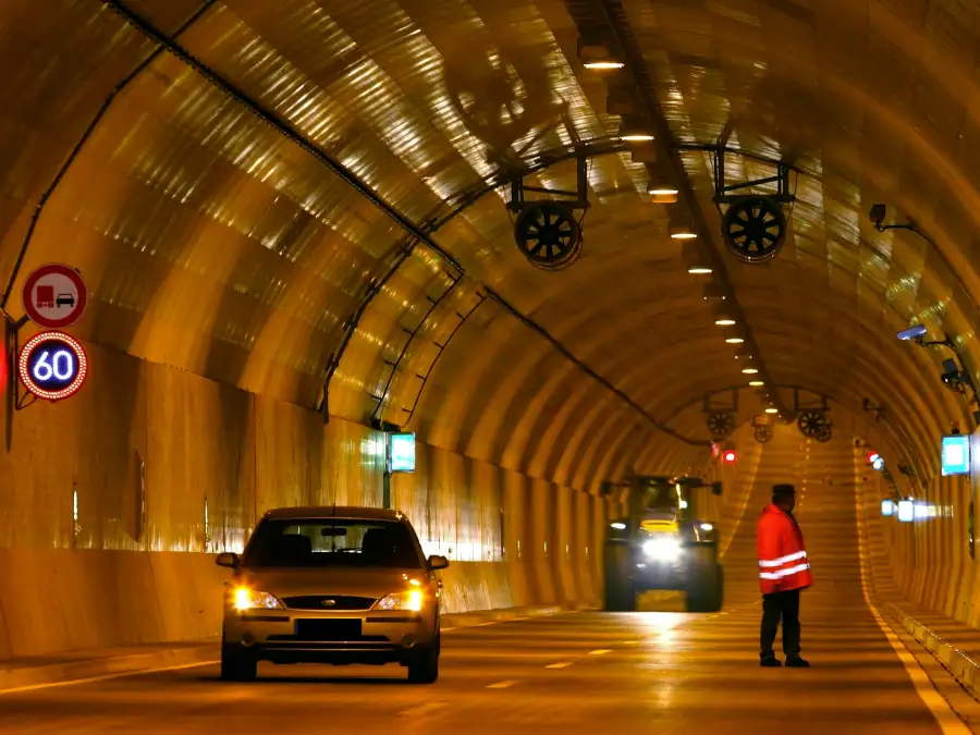 Wesertunnel Sperrung: Wartungsarbeiten vom 8. bis 12. April nachts
