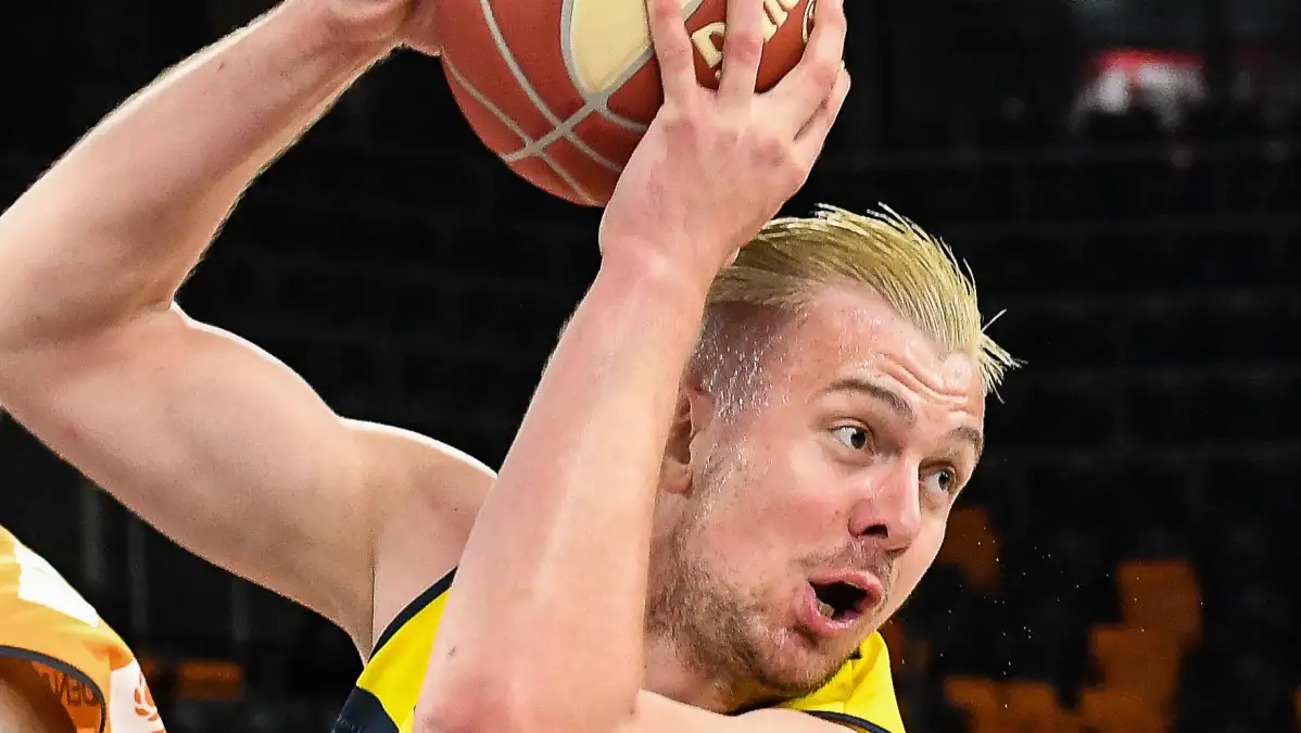 Rasid Mahalbasic und Scott Machado: So schneidet Oldenburger Basketball ...