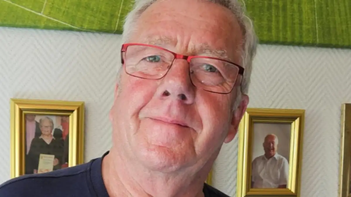 Vereinsehrung: FT 03 Emden ernennt Alfred „Ali“ Schmidt zum Ehrenmitglied