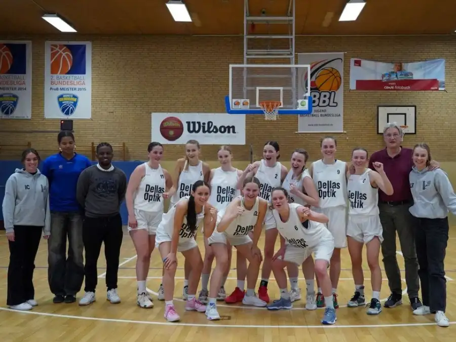 Basketball-Oberliga: Frauen vom Oldenburger TB feiern Sofa-Meisterschaft