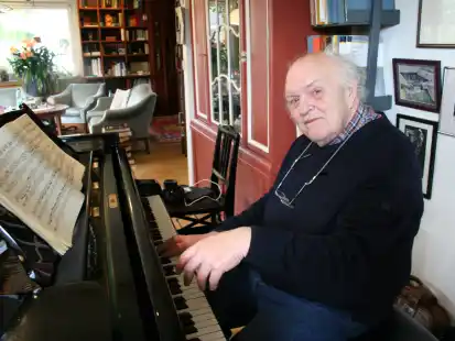 Der große Pianist Kurt Seibert aus Brake wird am 26. April 80 Jahre alt.