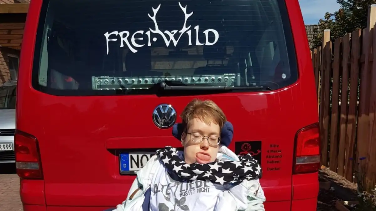 Spendenhilfe der Band „Frei.Wild“: Tomke Rosenberg aus Hage ist mit dem ...