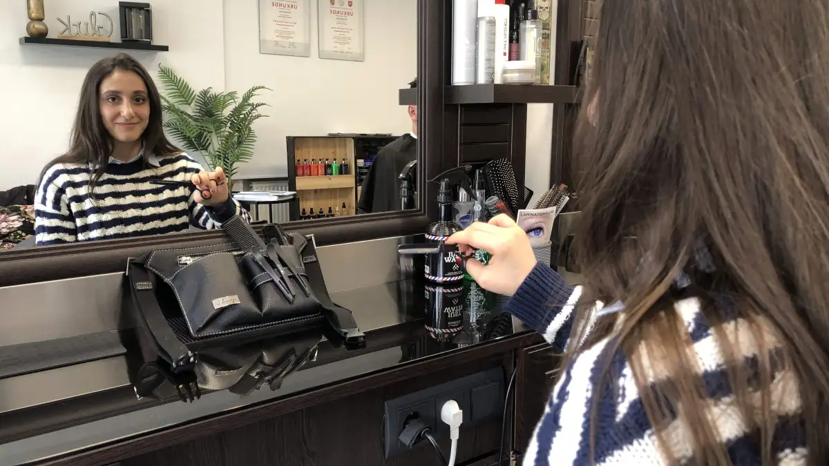 Integration im Handwerk: Sonia Isso eröffnet Friseursalon in Oldenburg ...