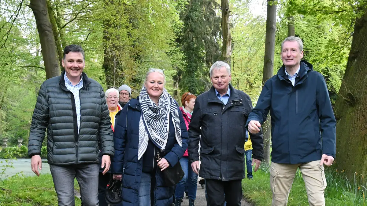 „4 auf dem Rad“: Bürgermeister begeben sich auf Spuren des Huder ...