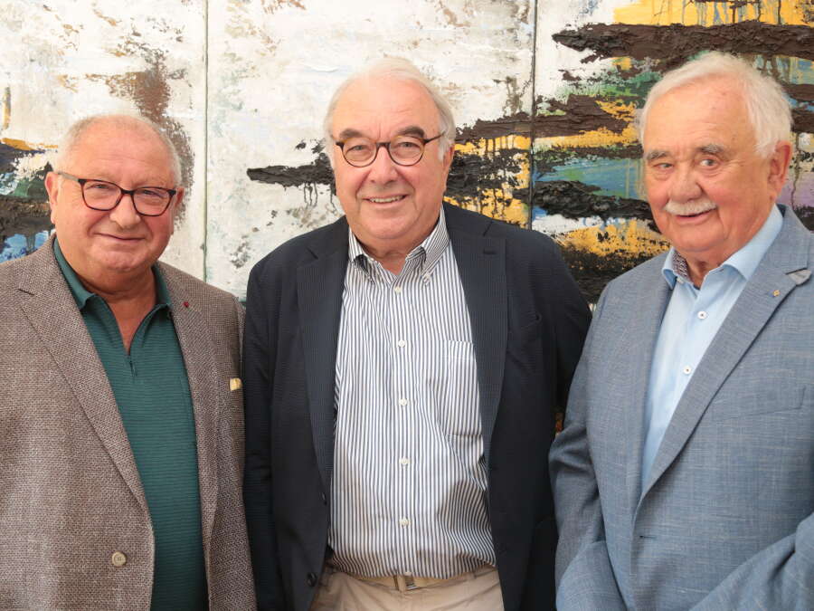 Zu Gast in Wilhelmshaven: Uwe Beckmeyers Herz schlägt für die maritime ...