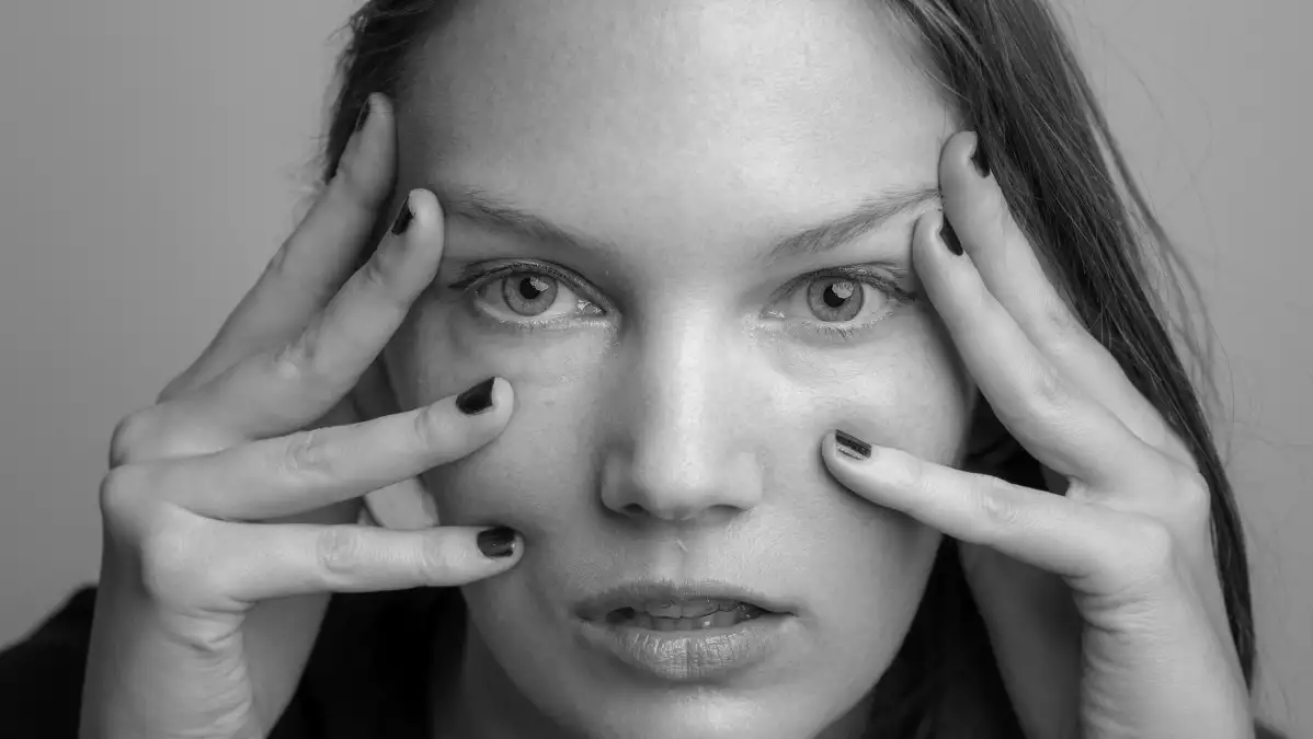 Sängerin Karoline Kaminski aus Dangast: Neuer Song über toxische ...