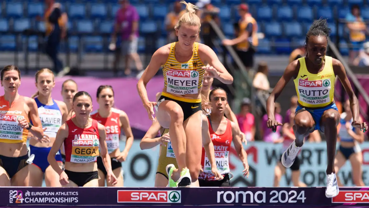 Leichtathletik: Lea Meyer aus Löningen erreicht bei EM das Finale über ...