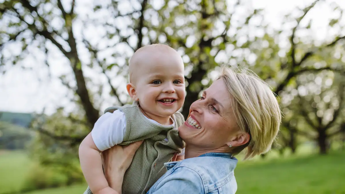 Ältere Mütter haben klügere Kinder: Gundula Zoch von der Universität ...