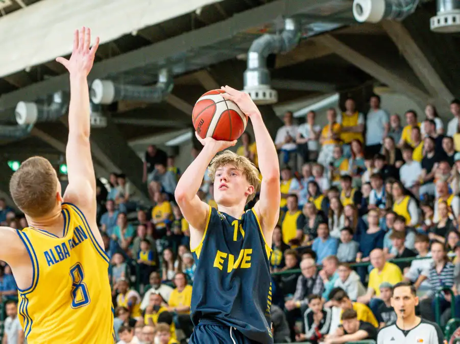 Oldenbuger Basketball-Talent Oldiges zur Nationalmannschaft eingeladen