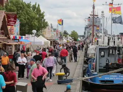 Bilder zum Hafenfest: Wilhelmshaven feiert das 47. Wochenende an der Jade