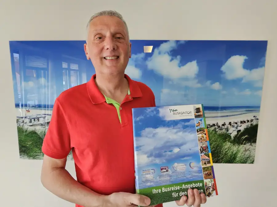 Buskontor grenzenlos: Unternehmen aus Oldenburg vermarktet Bus ...
