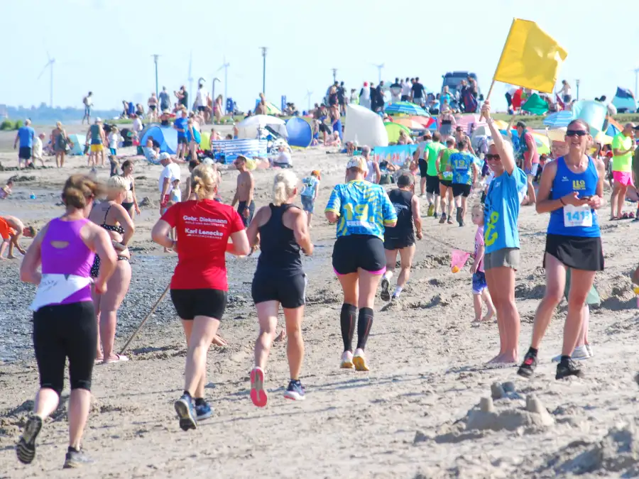 Friesen-Festival und Friesen-Cross am Strand von Schillig