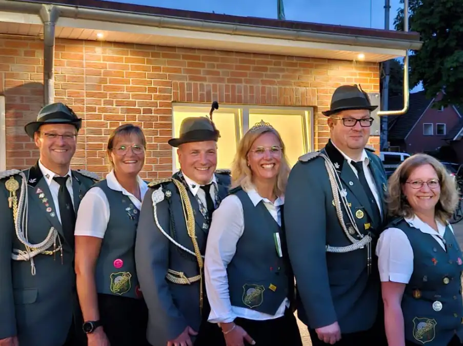 Schützenfest in Kampe-Ikenbrügge: Benno Grave neuer Schützenkönig