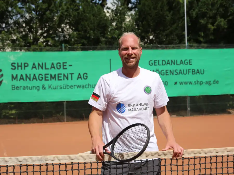 Tennis: Tim Richter schlägt in Wimbledon für Deutschland auf