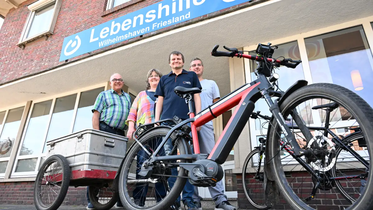 Inklusive Radtour durch Wilhelmshaven/Friesland von Lebenshilfe und ...