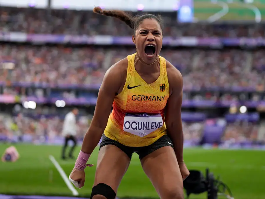 Yemisi Ogunleye: Kugelstoßerin holt Gold für Deutschland bei Olympia 2024 in Paris