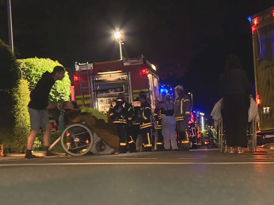 Brand im Alexanderstift Wildeshausen im LK Oldenburg: Zahlreiche Helfer ...