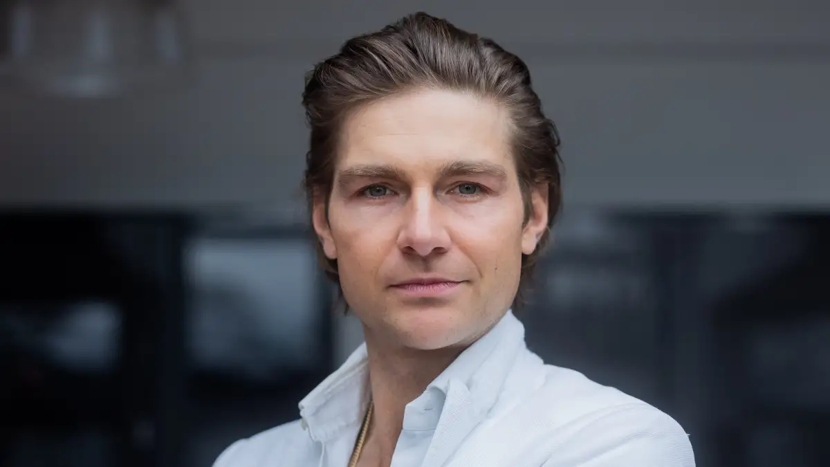 Jeremy Fragrance: Erfolge, Skandale, Kontroversen – die ganze ...