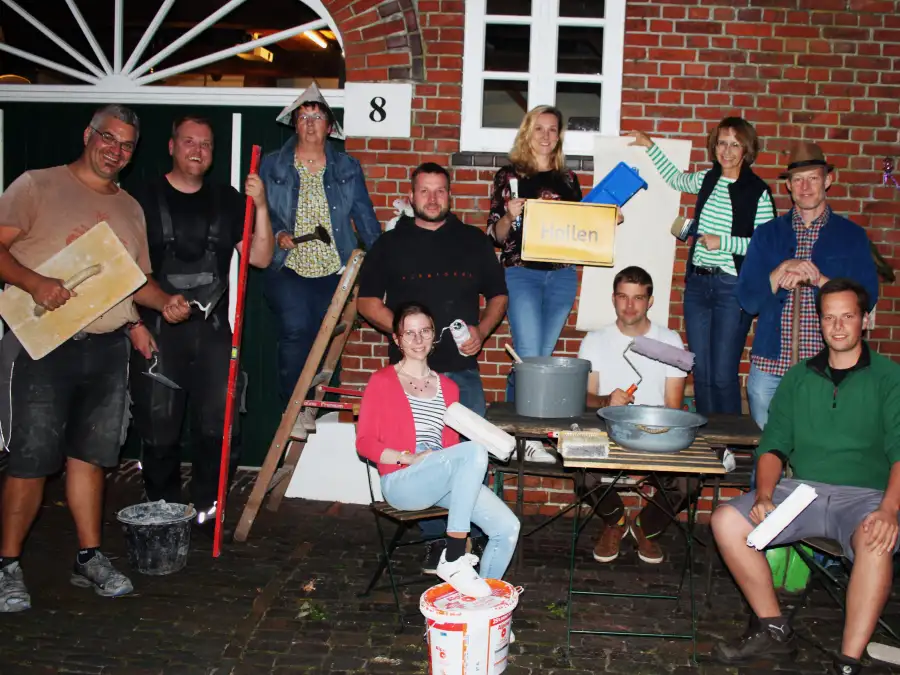 Plattdeutsches Theater: Landjugend Aschhausen feiert Premiere nach langer Pause