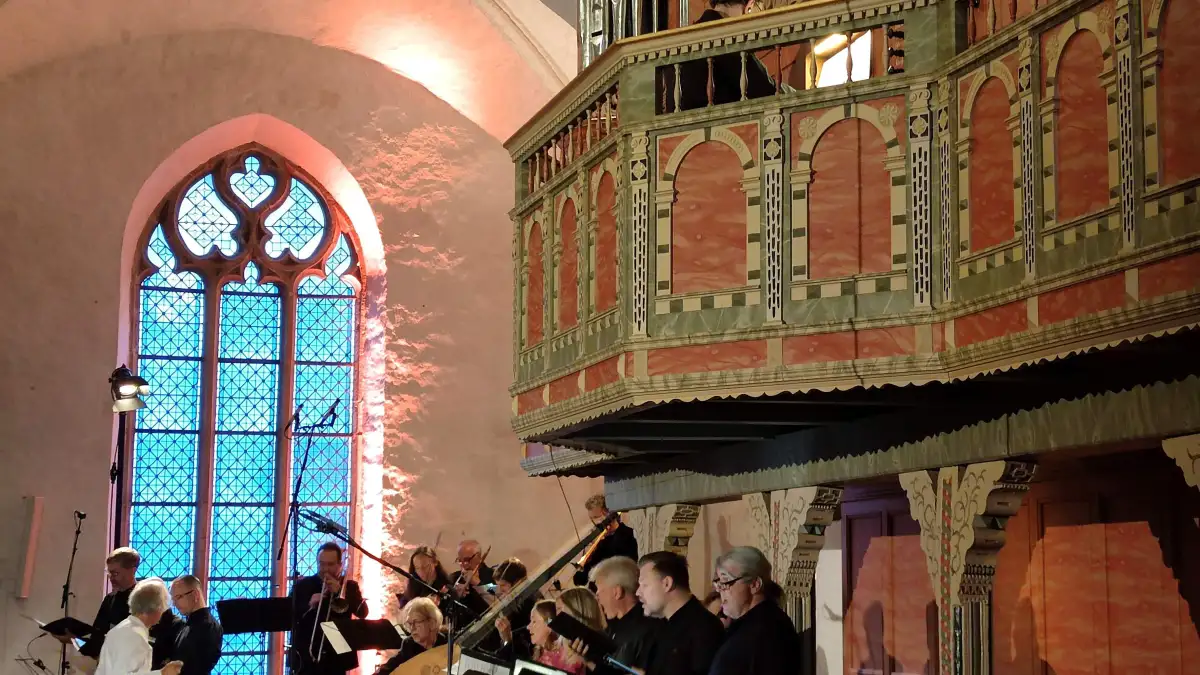 Musikfest Bremen: Kantor Michael Huss weist Kritik an Ganderkeseer Arp ...