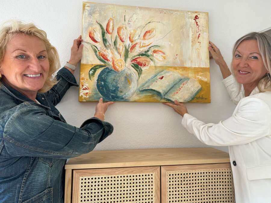 Friesoyther Bildungswerk: Neues Logo und Kunstwerke von Christa Anneken