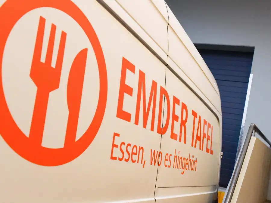 Spende in Emden: Tierpark-Ausflug für 100 Kunden der Emder Tafel ermöglicht