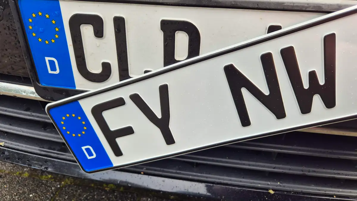 Kfz-Kennzeichen in Friesoythe: Diskussion um FY statt CLP im Landkreis ...