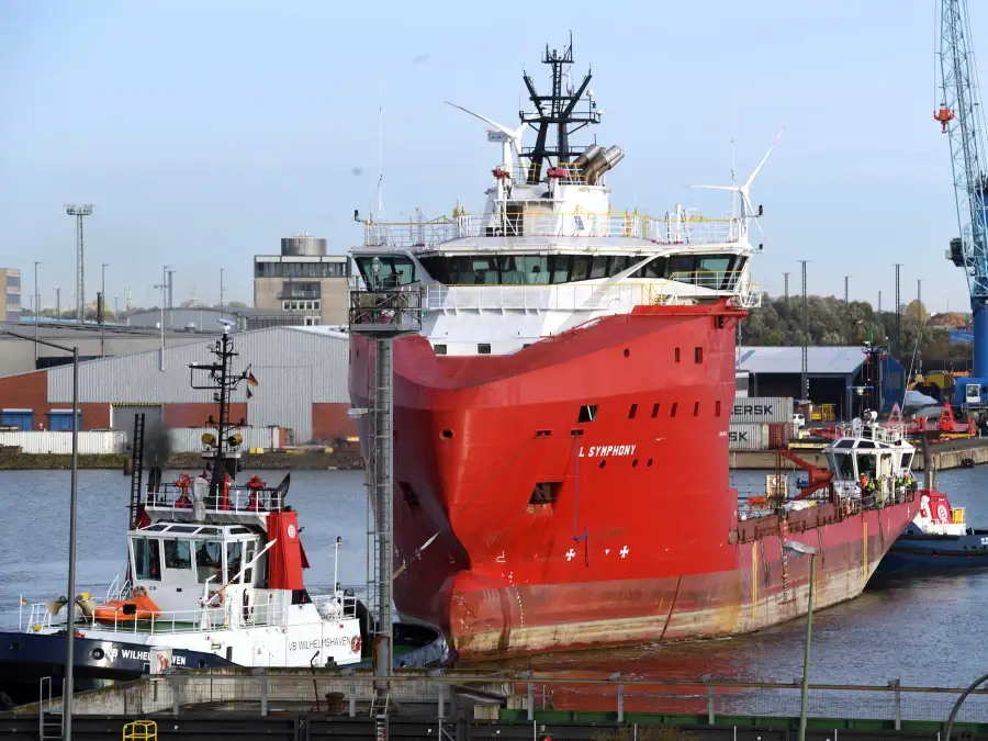 Geheimer Umbau Der L Symphony In Bremerhaven Was Wird Aus Offshore