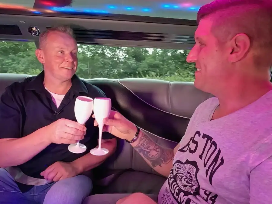 „Bauer sucht Frau“ in Wilhelmshaven: Für Milchbauer Heino startet ...