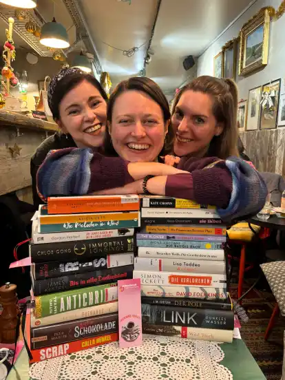 Lesen in Oldenburg: Neue Oldenbook Readingparty läuft im Salon 7