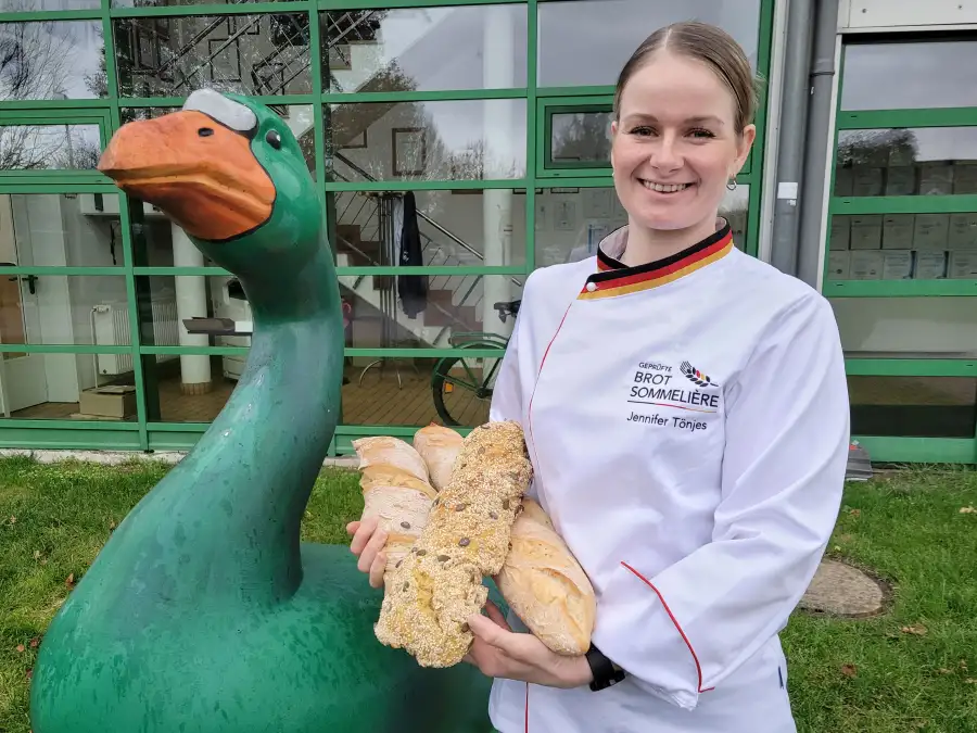 Brot-Sommelière in Ganderkesee: Bäckermeisterin Jennifer Tönjes ...