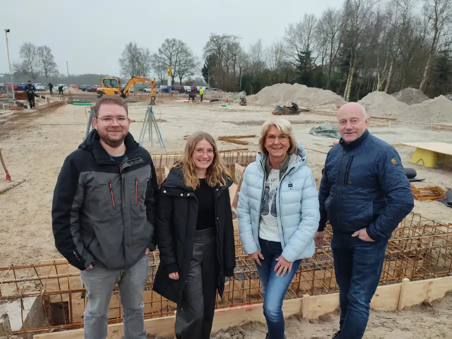 Nach Großbrand: Autohaus Rolf in Wiesmoor plant Neueröffnung um Ostern